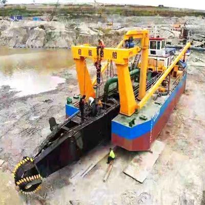 China 8 m bis 30 m Baggertiefe Kleingröße Schneider Absaugung Fluss Sandbagger zum Baggen von Seen zu verkaufen