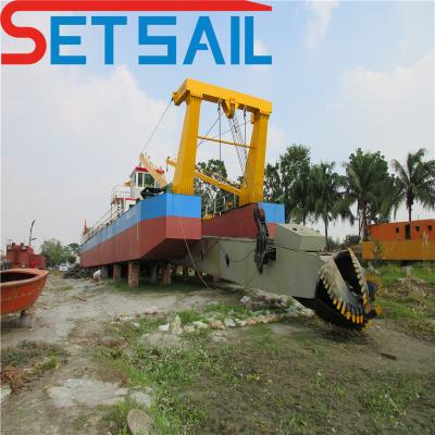 China Dredger de sucção de 26 polegadas para o lago de areia 1200m3 Capacidade do solo 6000m3 Fluxo de água da bomba à venda