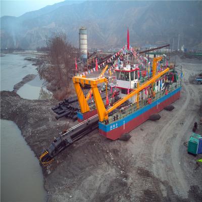 China 1800cm * 380cm * 220cm Tamanho do pacote Siemens PLC Control Cutter Suction Dredger para rio à venda