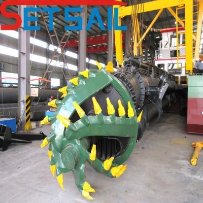 Cina Dredger di aspirazione a motore diesel Cummins da 28 pollici per operazioni di dragaggio in vendita