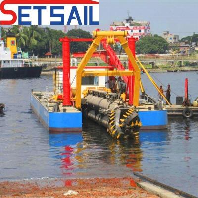Cina Scavatrice di aspirazione a taglio da 26 pollici con sistema Siemens PLC e consumo totale di combustibile di 350 l in vendita