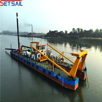 China 700 M3 capaciteit Dieselmotor zanddredger met hydraulische snijkop Terugbetaling aanvaard Te koop