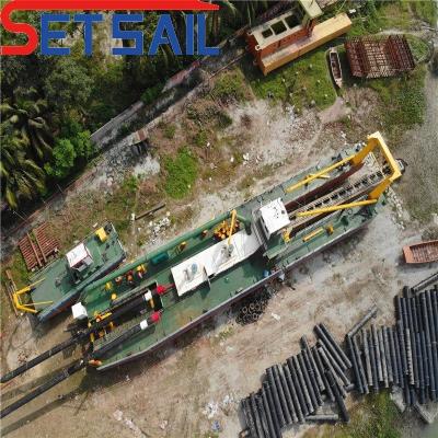 Cina Dredger di sabbia a lungo fiume con testa di taglio idraulica Larghezza totale 10,2 m Profondità totale 2,7 m in vendita