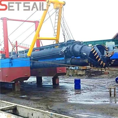 Cina Dredger di sabbia a aspirazione a taglio da 20 pollici QH-D33 con altezza totale di 7 m e motore diesel in vendita