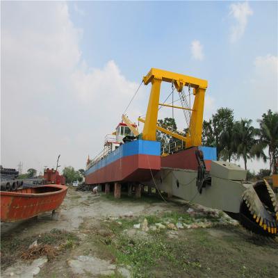 Cina 3500 M3 Tagliatore di flusso d'acqua Scavatrice di aspirazione con motore diesel e politica di restituzione di 30 giorni in vendita