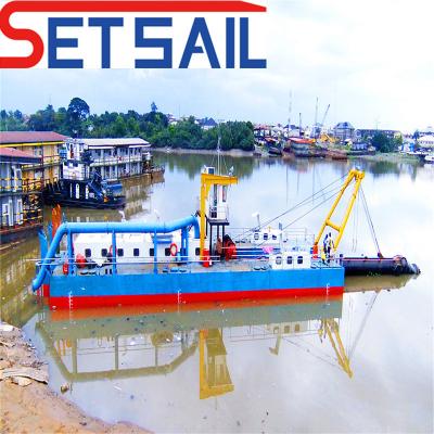 Cina 5500 metri cubi di flusso d'acqua 24 pollici Cutter Suction Mud Dredger con e lunghezza totale in vendita