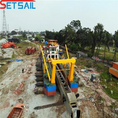 Cina 20m profondità di dragaggio personalizzato 6000cbm/Hr 26in Dredger con personalizzazione e dragaggio in vendita