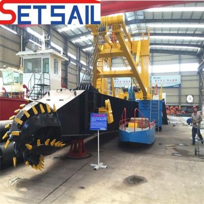 Cina Scavatrice di sabbia per fiumi a aspirazione da 24 pollici con pompa idrociclonica e motore diesel in vendita