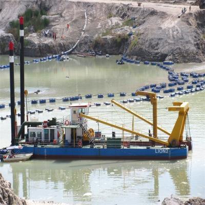 Cina 17-60 Meter Lunghezza totale Motore diesel Tagliatore Suczione dragaglio QHCSD-1 per fiume e lago in vendita