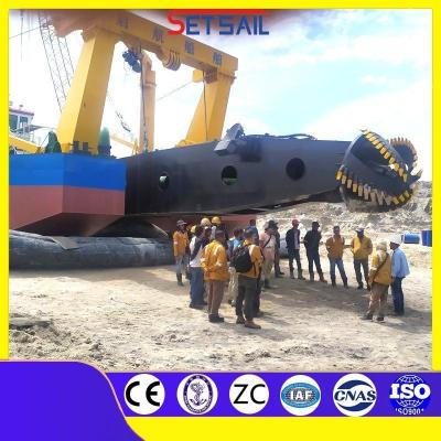 China Cumins. Cat Diesel Mini Dredge Dredging Machine with Hydraulic Winch and Spud Carrier for sale