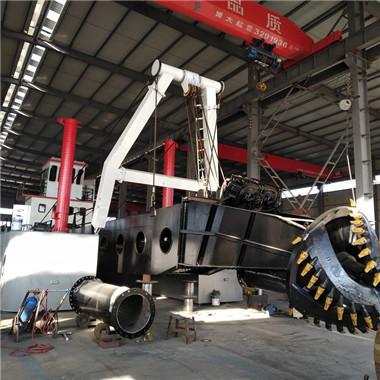 Quality Hydraulic Motor Control 18 Inch Cutter Suction Mud Dredger Cummins 260 Kw for for sale