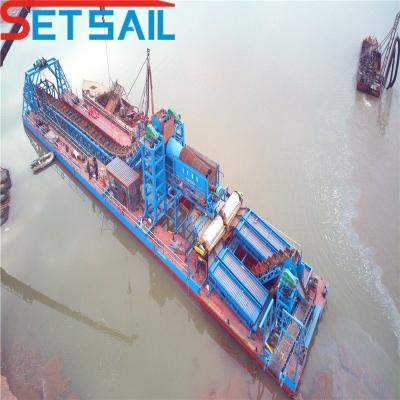 China 22kw Lifting Motor Power Made in Chain Bucket Mining Dredger met agitatie chute Te koop