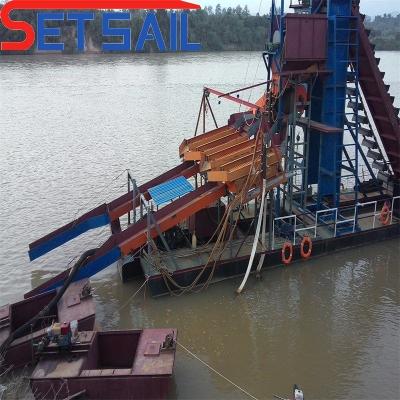 China 37kw-150kw Dredging Power Chain Bucket River Mining Gold Dredger met agitatiechuit Te koop