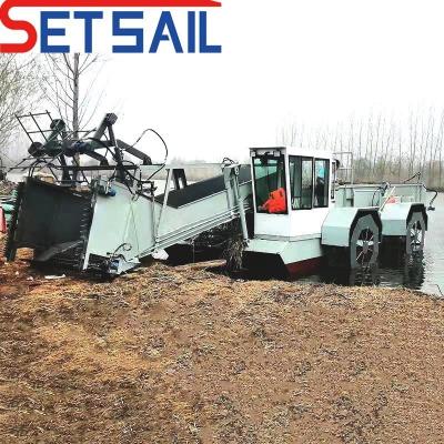 China Setsail and Floating Trash Harvester with High Endurance Ability Electric Engine for sale