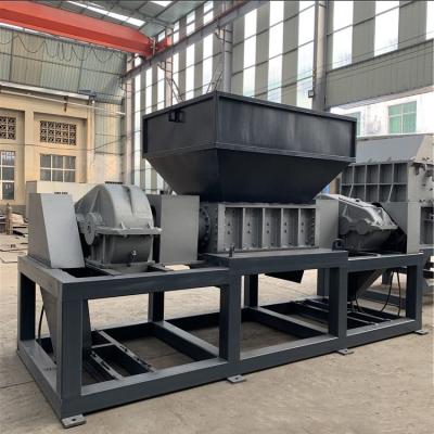 China Waste Plastic Products Tire Recycling Machine Crusher Foam Rubber Crusher en venta