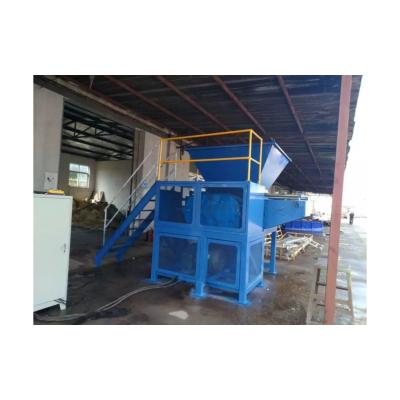 China Recycled Industry Factory Conveyor Belt Rubber Crusher Scrap Plastic Foam Crushing Crusher Machine en venta