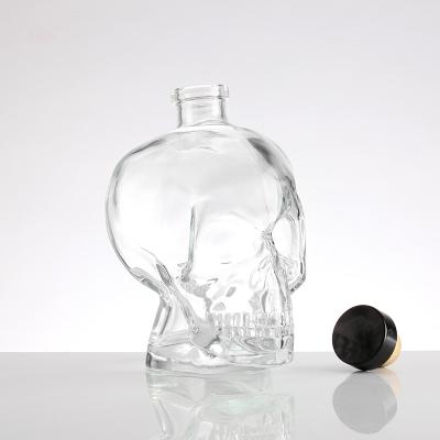 China 500 ml de garrafa de crânio com rolha Adicione um toque de sofisticação ao seu armário de bebidas à venda