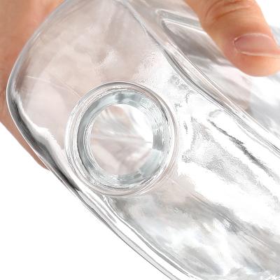 Cina Bottiglia in vetro di 750 ml per bevande industriali in vendita