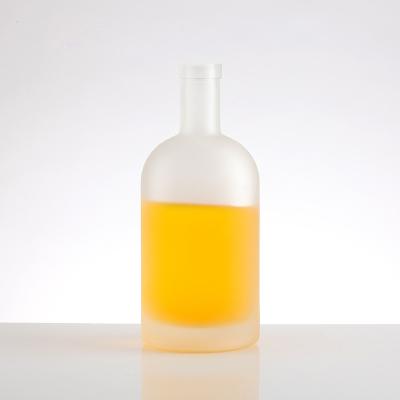 Cina 750 ml di whisky gelato Brandy Vodka bottiglia di vino in vetro con materiale di corpo in vetro Super Flint in vendita