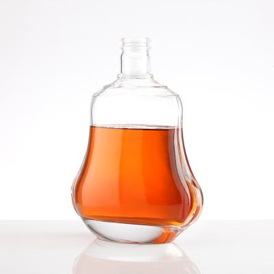 Cina Super Flint Glass 300 ml 500 ml 750 ml Whisky Spirits Vodka Bottle per liquori Tequila in vendita