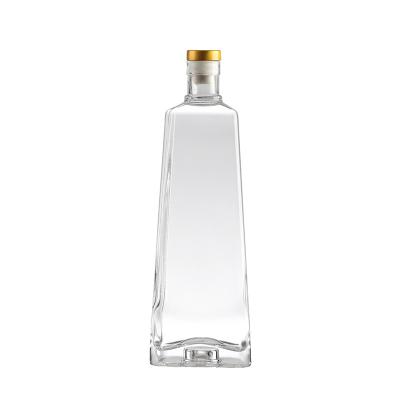 Cina Extra Flint Glass Gin Vodka Whisky Whiskey Tequila Bottiglia con sughero 500ml 700ml 750ml in vendita