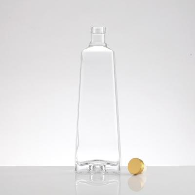 Cina Extra Flint Glass Gin Vodka Whisky Whiskey Tequila Bottiglia con sughero 500ml 700ml 750ml in vendita