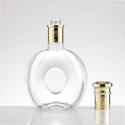 Cina Tipo di tenuta personalizzato Bottiglia di vetro da 700 ml per XO Brandy e Whisky Disegno personalizzato in vendita