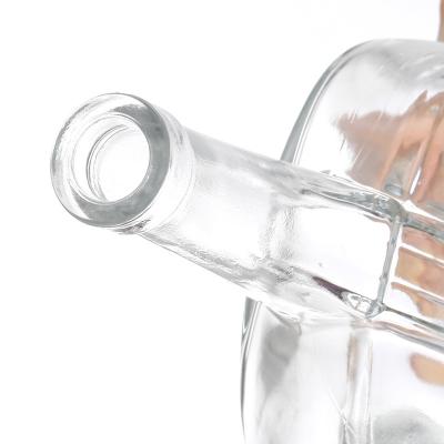 China Super Flint Glass Direct Doorzichtige Vodka Rum Gin Flessen 700ml 750ml Unieke Flesvorm Te koop