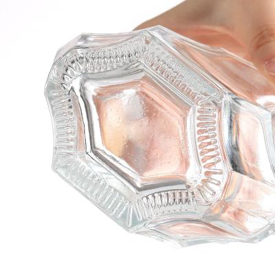 Cina Bottiglie di vetro Super Flint in 100 ml 200 ml 250 ml 500 ml 700 ml 1000 ml per vino e liquori in vendita