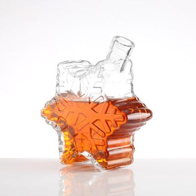 China Garrafa de vidro personalizada de 350 ml/500 ml/750 ml com design único em forma especial incomum à venda