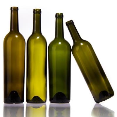 Cina Bevande industriali Bottiglia in vetro di vino bordeaux verde antico da 750 ml con bocca di sughero in vendita