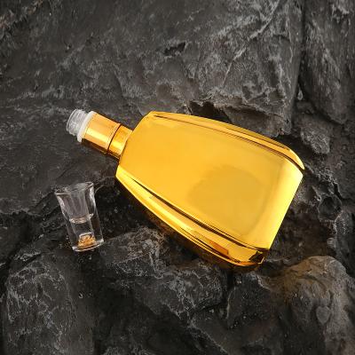 Cina Bottiglia di vodka in vetro da 750 ml con logo Decal in colore blu rosa giallo Capacità 500 ml in vendita