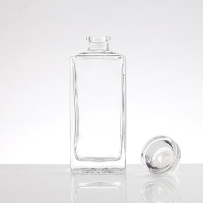 Cina Bottiglia di vino in vetro Super Flint 200 ml 400 ml 500 ml 750 ml 1000 ml per liquori e whisky in vendita
