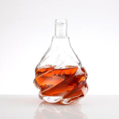 Cina Industrial Beverage Custom Logo Brandy Gin Whiskey Vodka Bottiglia con coperchio Custom Make in vendita