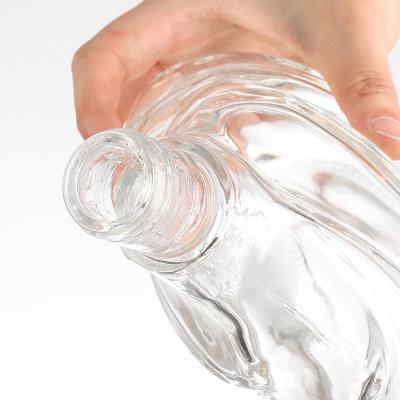 Cina 200 ml 375 ml 500 ml 700 ml 750 ml Bottiglia di vetro per la gelatazione Vino Licore Whisky Vodka Brandy in vendita