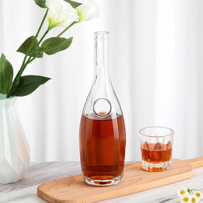 Cina Forma personalizzata Rotondo Quadrato Decal Logo Imposta Etichetta 700ml 750ml Bottiglia di vetro per bevande in vendita