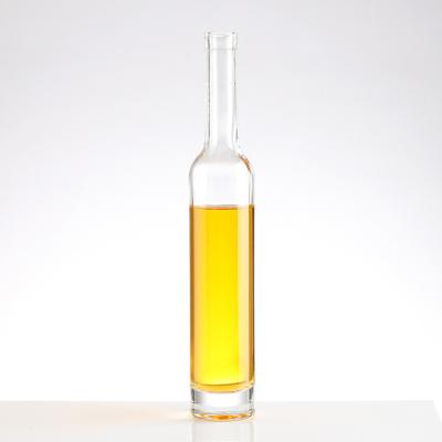 Cina Super Flint Glass Custom Empty Olive Oil 500ml Bottiglie di vetro per vodka liquore in vendita