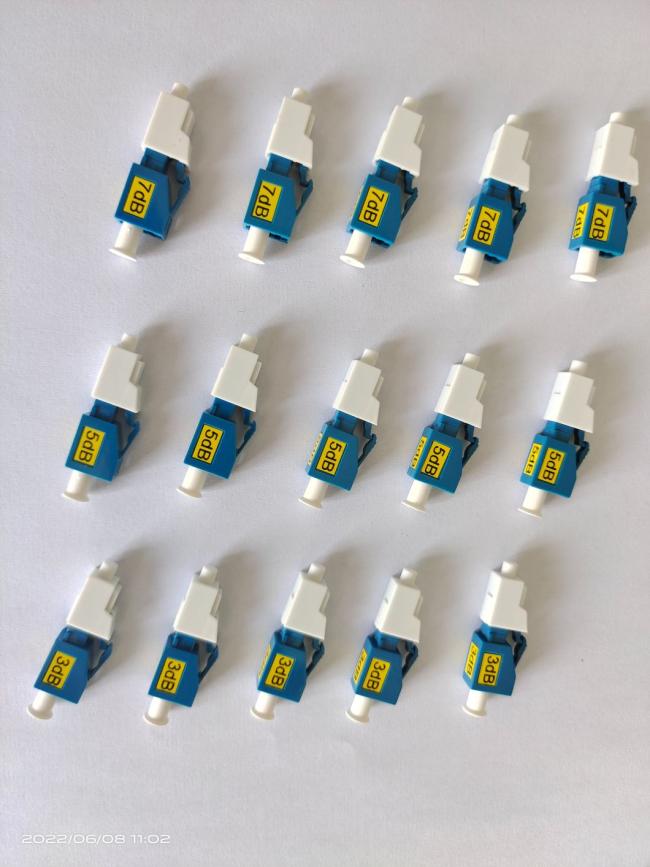 High Return Loss Optical Fiber Fixed 3/5/7/dB M-F LC-APC Attenuator