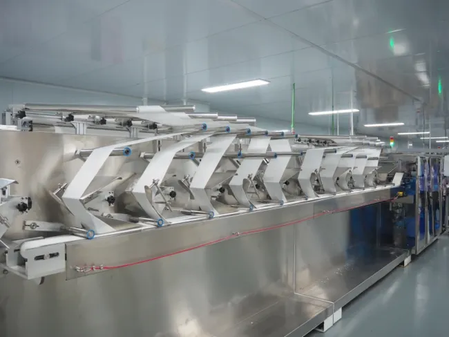 Chinese Manufacture Full Automatic 10-30 PCS/Pack High Speed Wet Wipe Making Machine