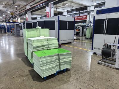 China Fully automatically crease-free sheet feeding paper bag making machine for sale