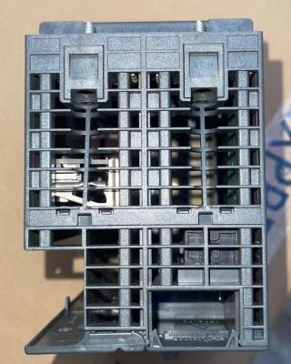 Cina 6ES7361-3CA01-0AA0 SIMATIC S7-300 Siemens IM 361 Modulo di interfaccia per il beneficio 100% originale in vendita