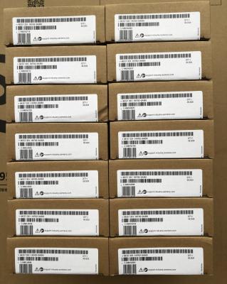Cina 6ES7331-7KF02-0AB0 Siemens SIMATIC S7-300 Modulo di ingresso analogo SM 331 PLC in vendita
