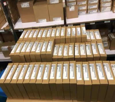 China 6ES7954-8LE02-0AA0 SIMATIC S7 Cartão de memória para componentes eletrónicos com entrega rápida à venda