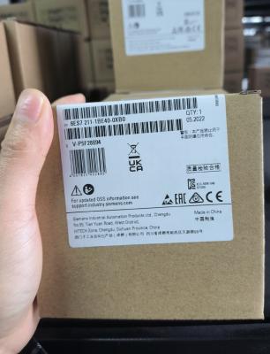 Cina 6ES7211-1BE40-0XB0 Siemens SIMATIC DP CPU 1211C AC DC RLY CPU compatta in vendita