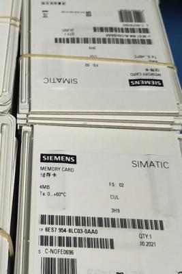 Cina 6ES7954-8LC03-0AA0 Scheda di memoria SIMATIC Siemens per varie schede di memorizzazione in vendita