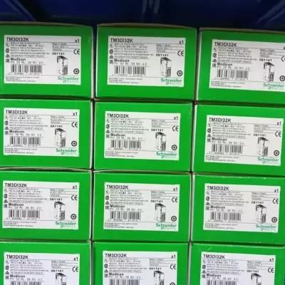 Cina STBNIP2212 Schneider Electric Module Ethernet MB TCP/IP NIM Standard Prodotti PLC originali in vendita