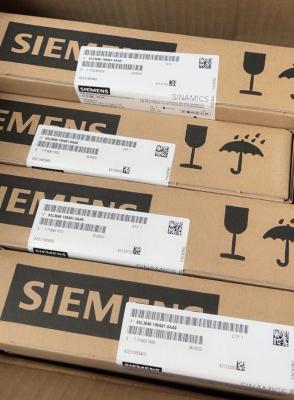 Cina 6SL3040-1MA01-0AA0 PLC originale Siemens CU320-2 PN Control Unit per usi industriali in vendita