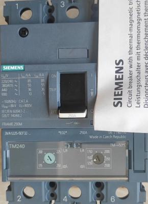 Cina 3VA1225-5EF32-0AA0 Interruttore automatico scatolato Siemens (MCCB) 3VA1, 250 A, TM240 ATAM, 3 poli, barra collettrice in vendita