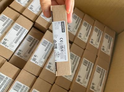 Cina 6ES7193-6BP20-0BA0/6ES7193-6BP20-0DA0 ET 200SP Base Unit BU15-P16+A10+2B 100% Original in vendita