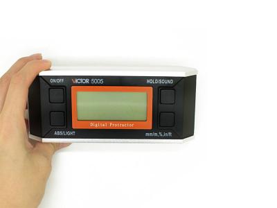 中国 磁石の小型のポケット メートルのないバックライトとのデジタルLnclinometer 4*90°との照らすため 販売のため